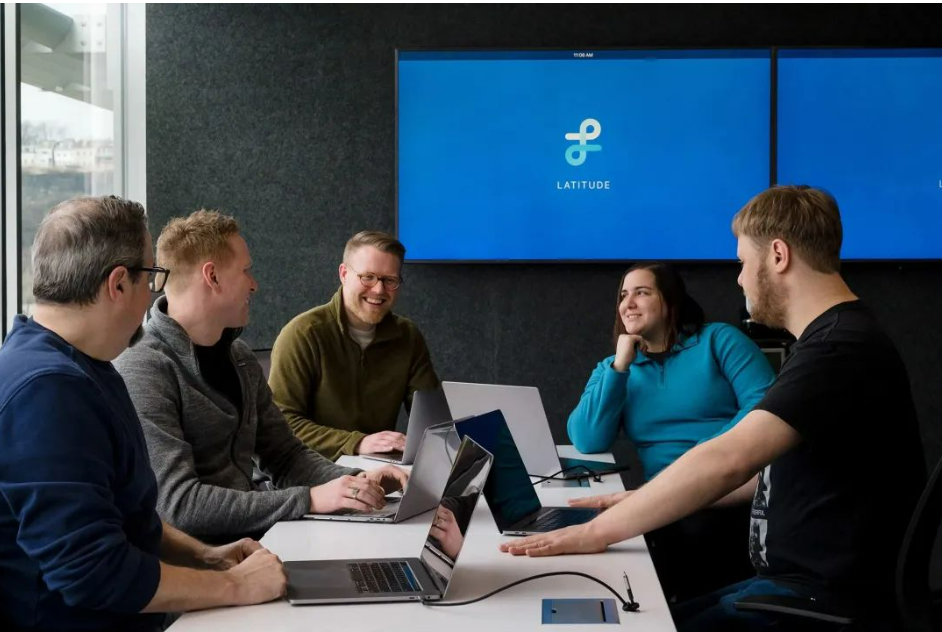 从 ARGO 到 Latitude，福特吹响 L3 集结号 - 42 号车库